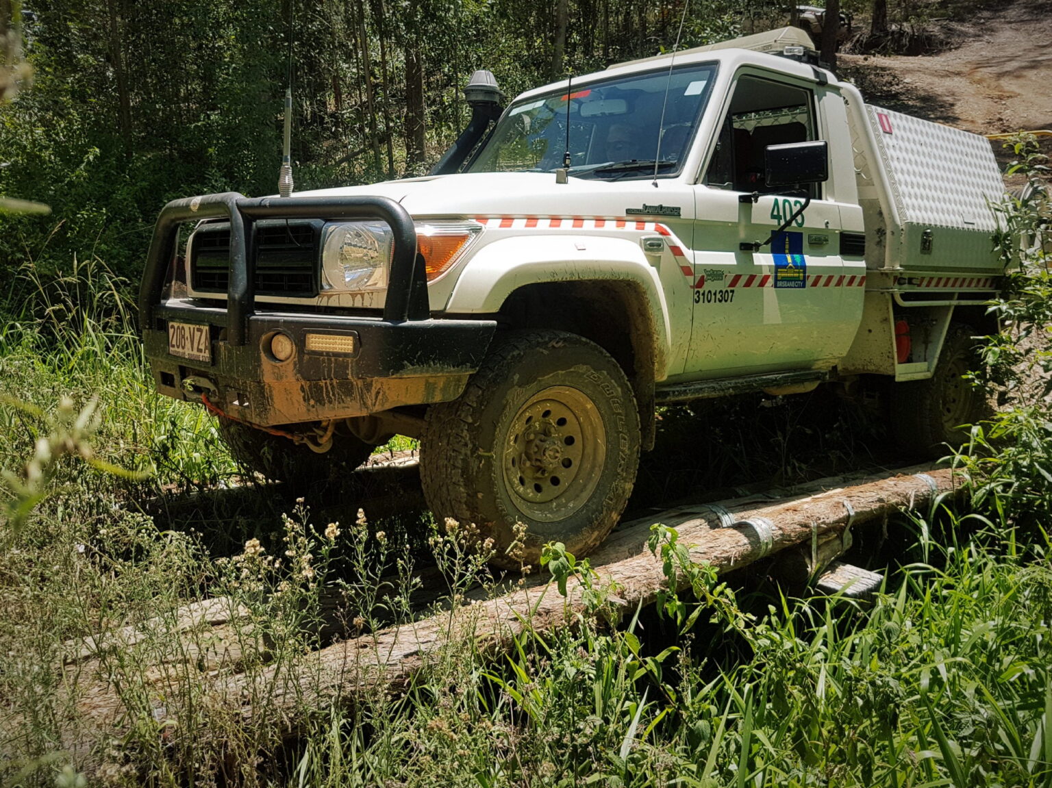 RIIVEH305F: Operate and maintain a 4WD vehicle