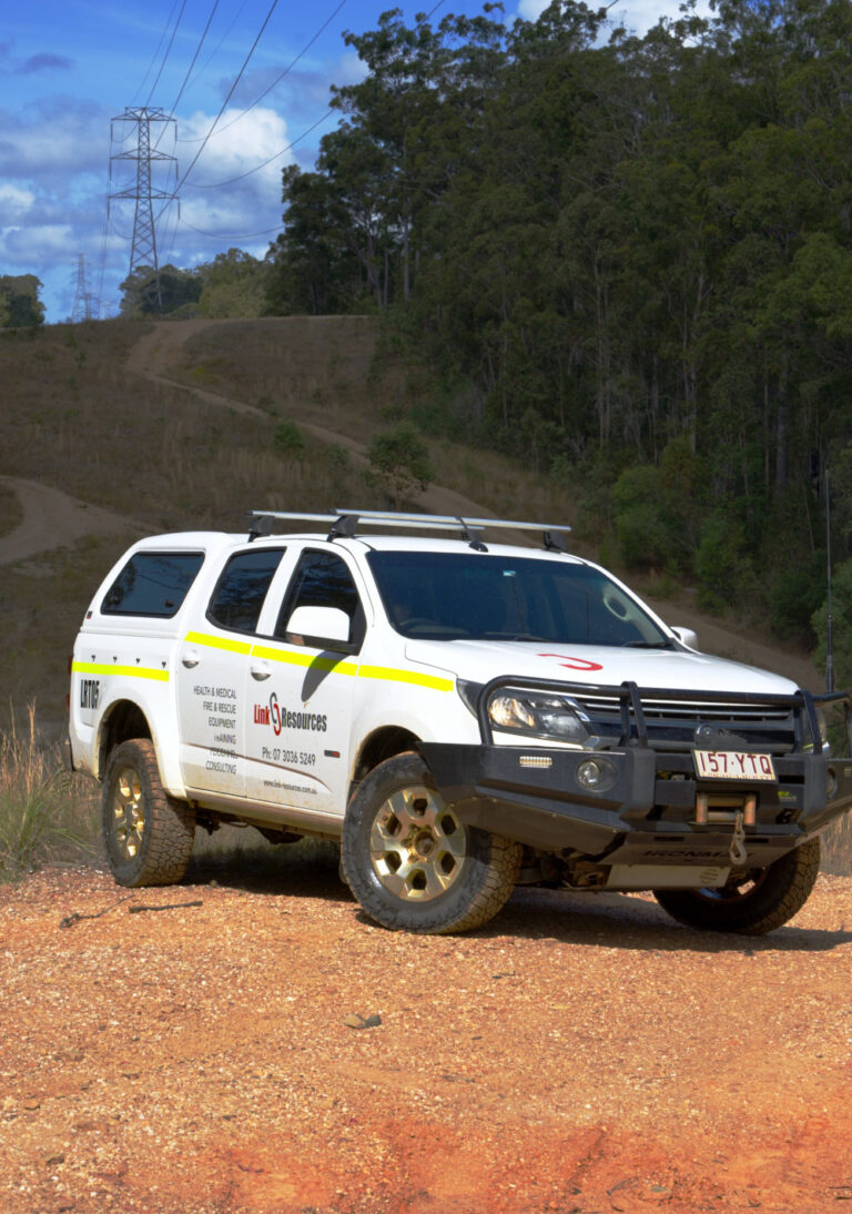 PMASUP236: Operate vehicles in the field training